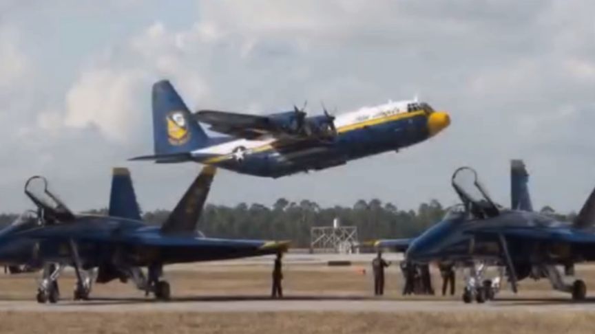 吃鸡同款飞机C130做成模型也如此优秀!