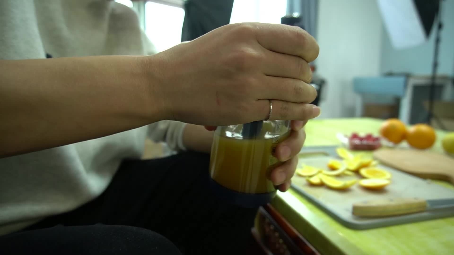 有了它,我每天都可以在家里自制汽水