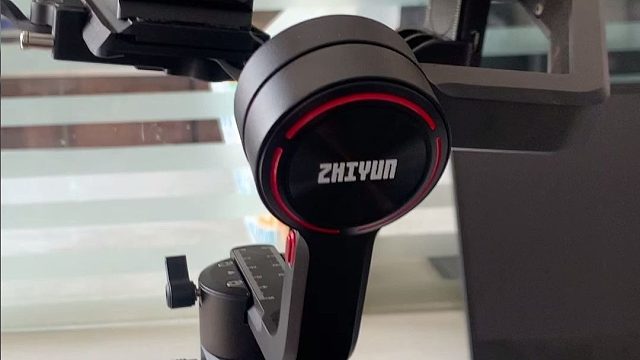 智云wbs 稳定器开机 疯狂震动