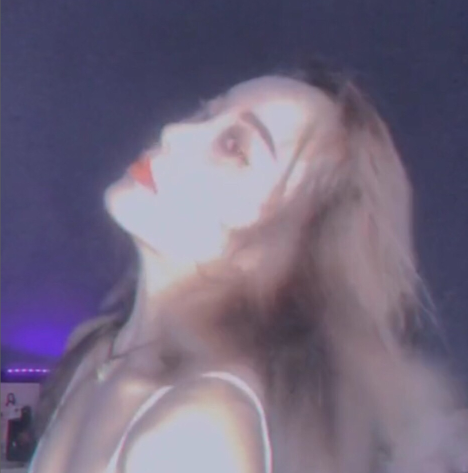 妍儿724 