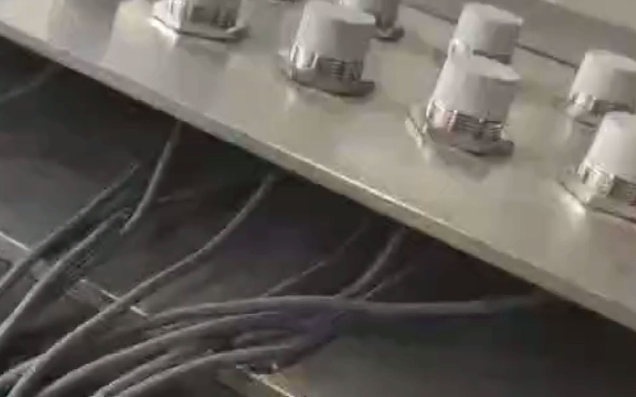 凯基特增强测距型接近开关 接近传感器 电感式接近开关