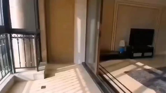 ...层产证面积207.37平,精装全屋中央空调地暖,带产权车位,满五唯一税费