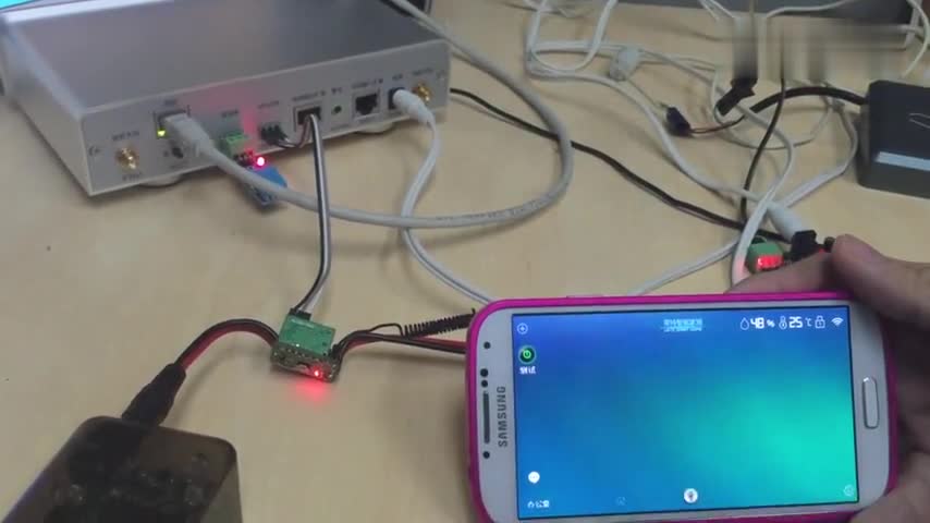 1路无线总线通断电小模块v1 2演示视频