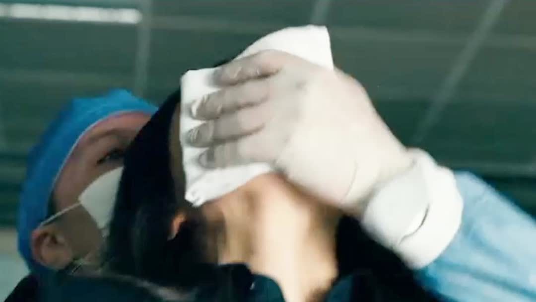 唐人街探案:女警官被突袭,绑架者竟是她的爱人,这是相爱相杀?