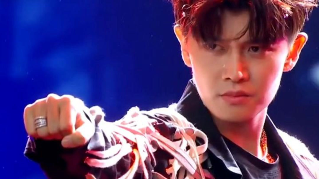 任嘉伦跳舞合集