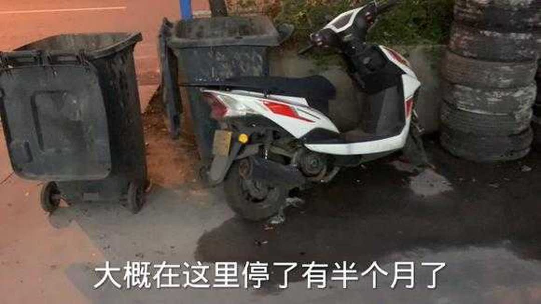 门市装修第6天,大部分业务暂停,惨!门口的摩托车半个月没有要