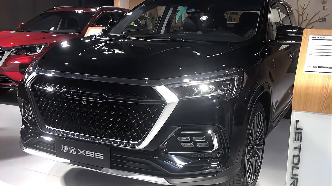 售价不足10万的中型SUV!567座任意选,轴距2855mm,要啥昂科威