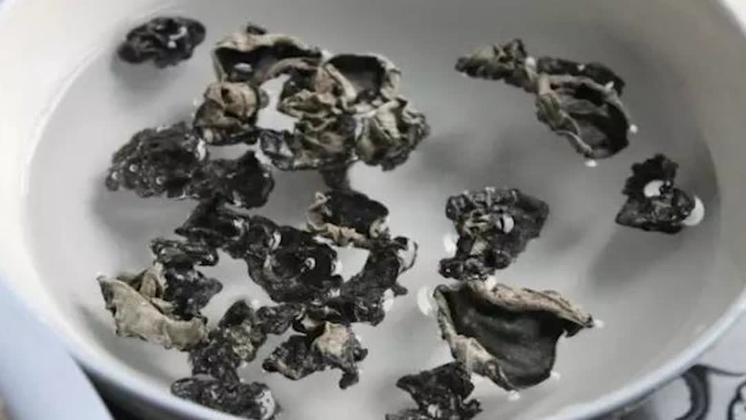 木耳吃不对会变成毒木耳,吃木耳一定要了解这3大“雷区”