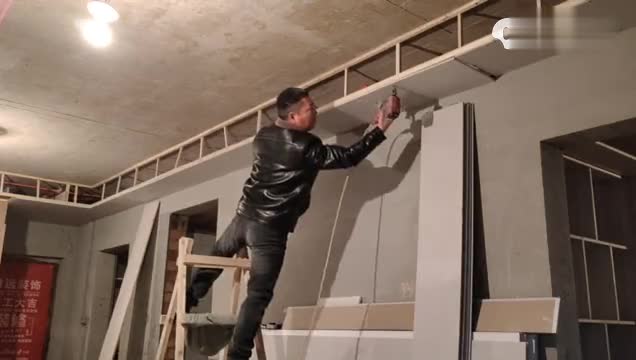 网红双眼皮吊顶非常流行,制作过程其实非常简单,您学会了吗