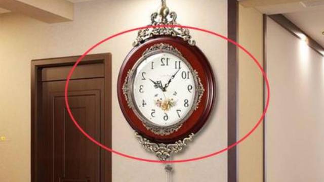 家里这2个位置,切记不能挂钟表