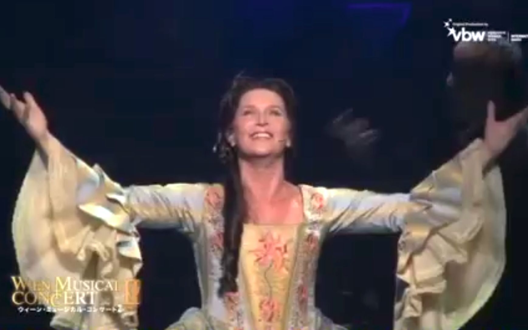 【Maya 萝莉 卢 表 姜叔 KT叔 玉珠贤】Wien Musical Concert Ⅱ 精华片段...