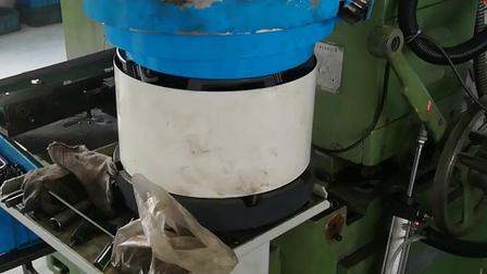 无心磨机械手切入磨单边重