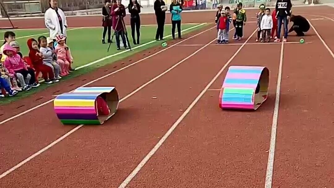 锦河农场幼儿园体育竞技活动——中班《车轮滚滚》