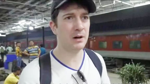印度高铁跟中国比怎样?美国人体验后,说了一个我们高铁没的优点