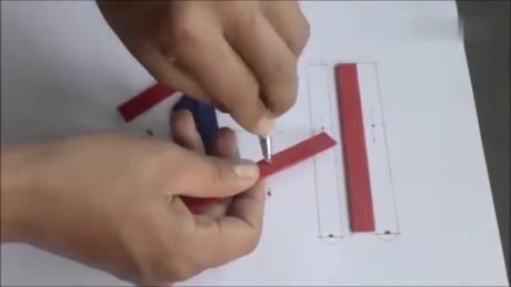 五一假期手工,自制一把超简单的皮筋玩具枪,蛮好玩的