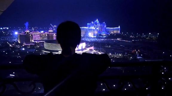 ...终于拍出了老婆说的“放大同时又缩小”的视频#幸福生活中的仪式感