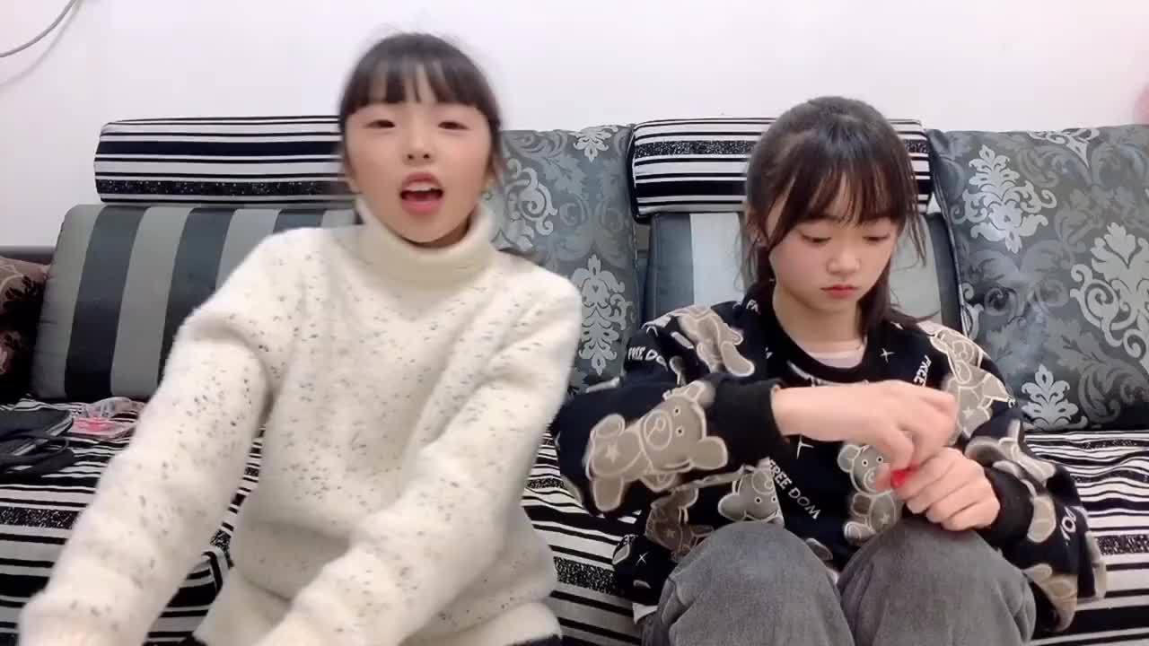 晴宝姐姐终于有冰墩墩和雪容融两人动手能力超赞