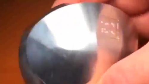 数学界的不倒翁,由两位数学家花了十年时间计算出来的模型