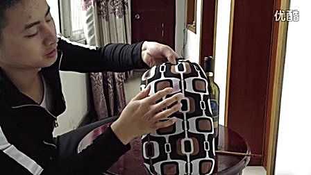 裤子上粘到红酒渍去除的最好最有效办法_怎样洗掉衣服上的洋酒酒渍