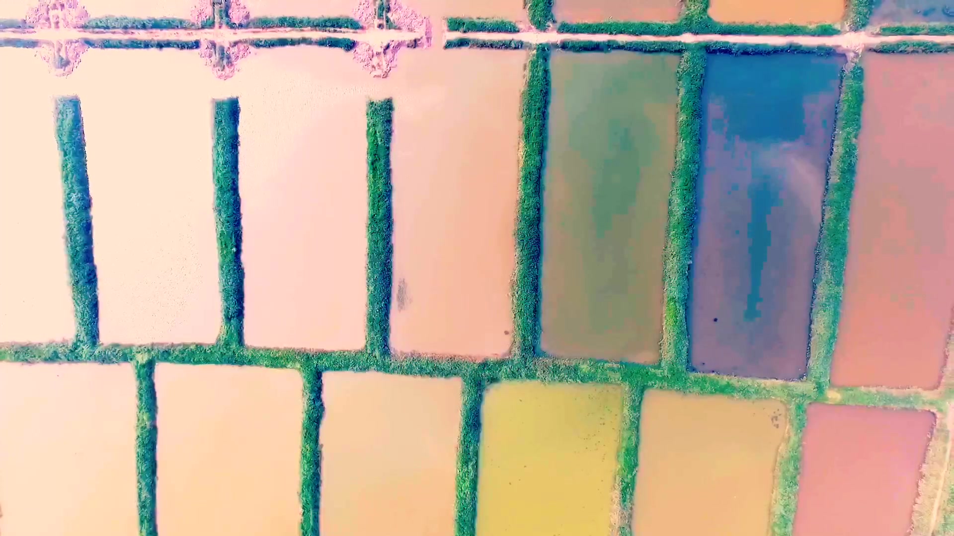 phantom4 djigo编辑 虽然画质感人 配上星际穿越的音乐 还不错