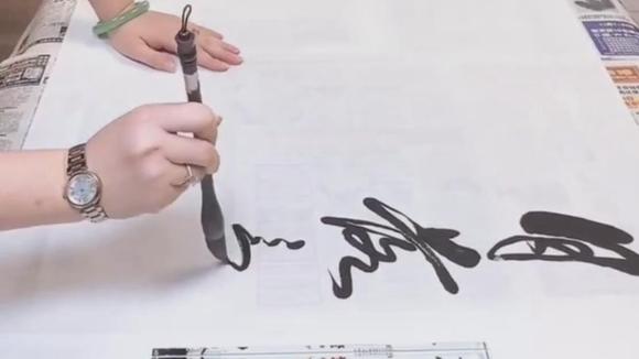 书法作品欣赏,“月落乌啼霜满天,江枫渔火对愁眠”