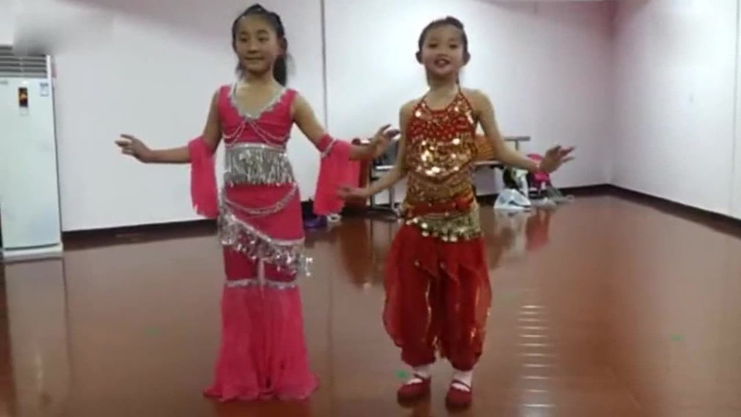 肚皮舞少儿《最炫民族》