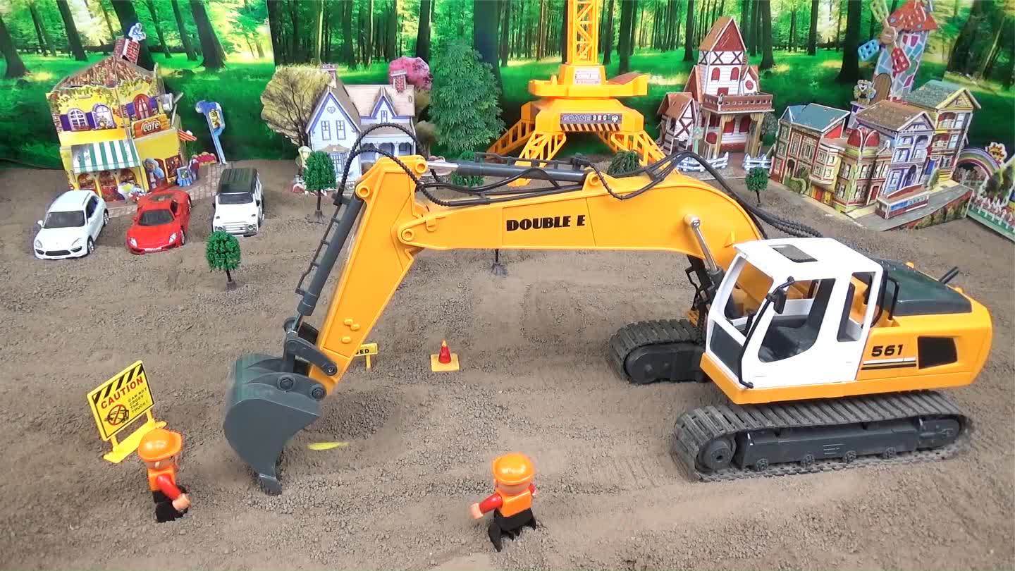 铅笔儿歌:管子可有大作用,工程车们协同完成任务,它们可真棒