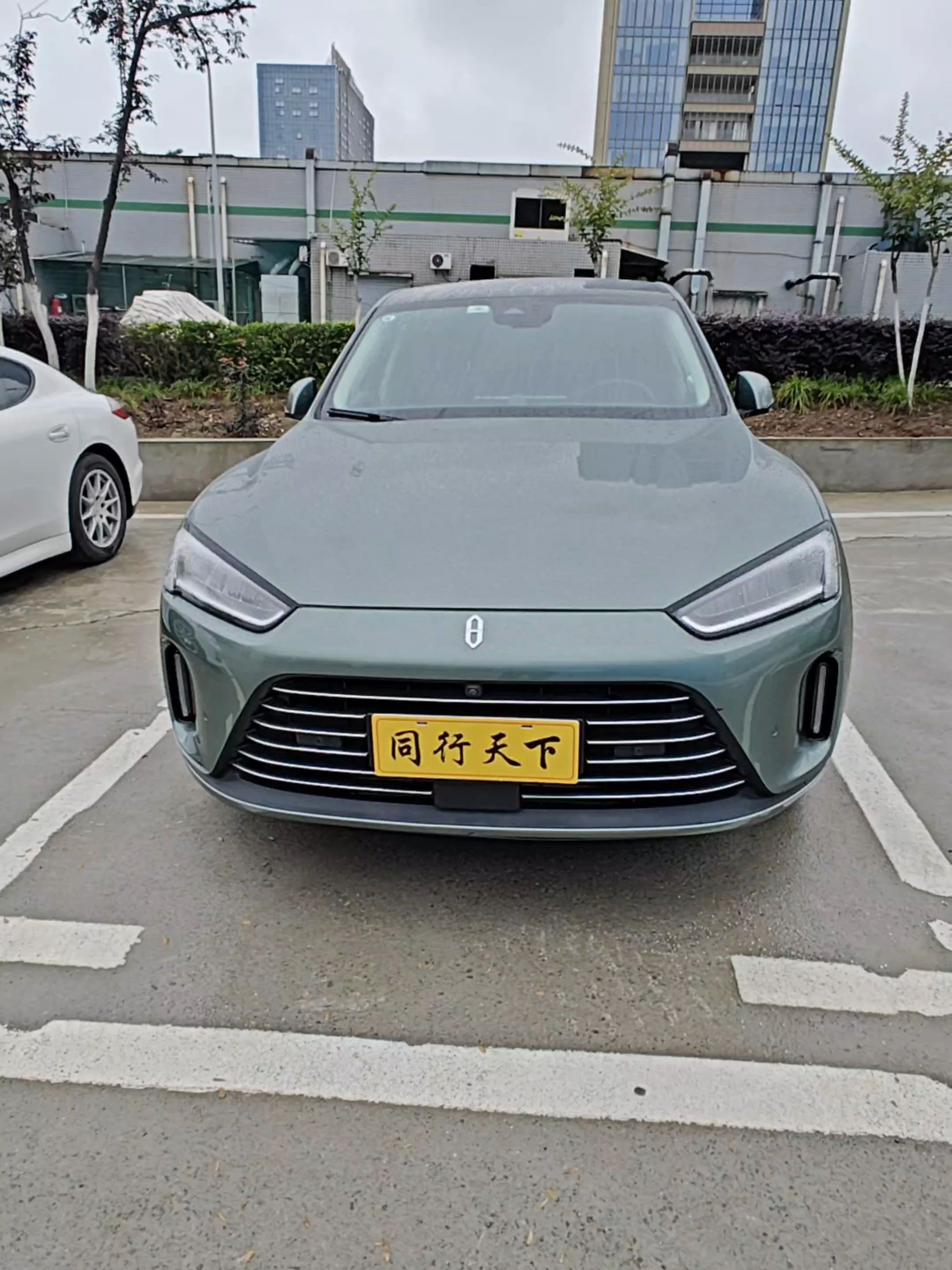 华为问界m5新车20万起