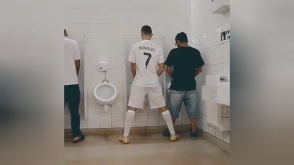 把C罗经典动作融入到日常生活,这波“总裁”模仿秀真是欢乐