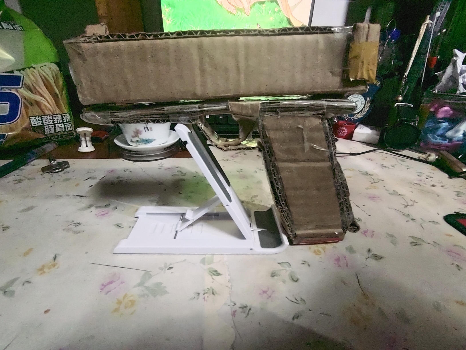 简易纸枪纸模型