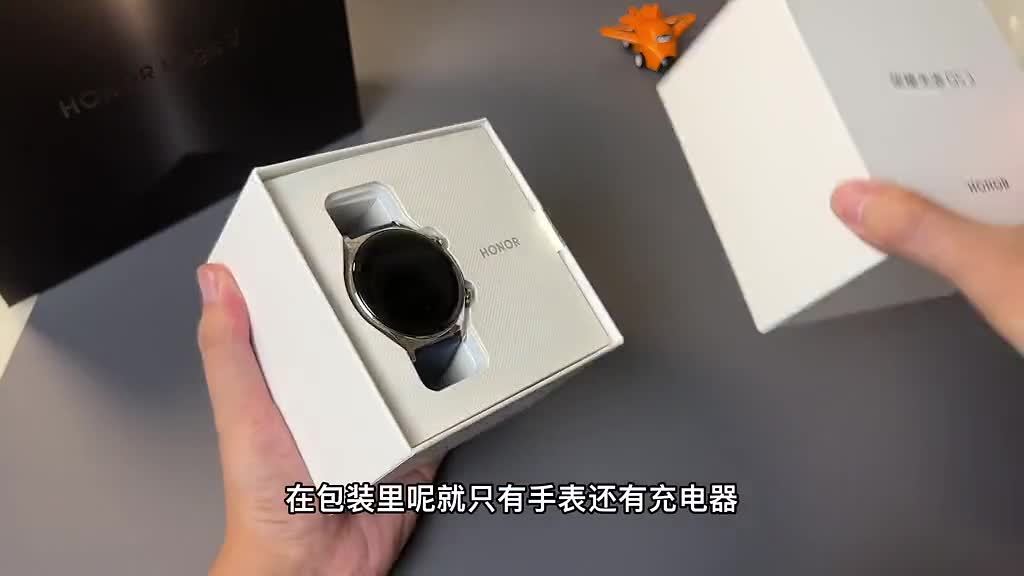 荣耀GS3智能手表开箱上手!这个颜值很在线!
