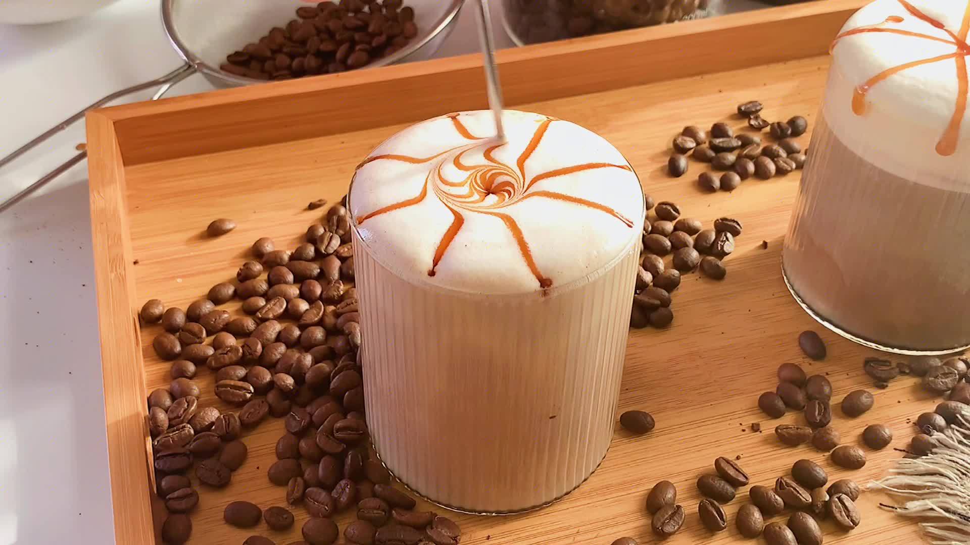 在家也能做手磨咖啡奶盖,和咖啡店一样绵密满足