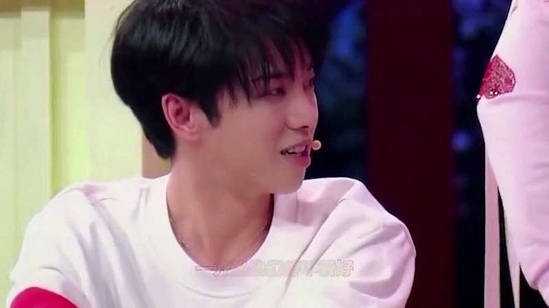 王牌对王牌4:见证华晨宇的成长:从呆萌少年到王牌老司机!