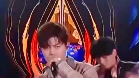 任嘉伦唱《琵琶行》也太好听了,没想到男神唱歌也这么厉害!