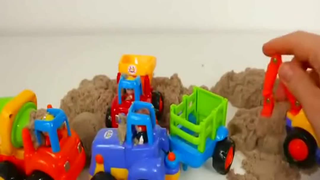 钩机挖土动画 儿童挖掘机动画 儿