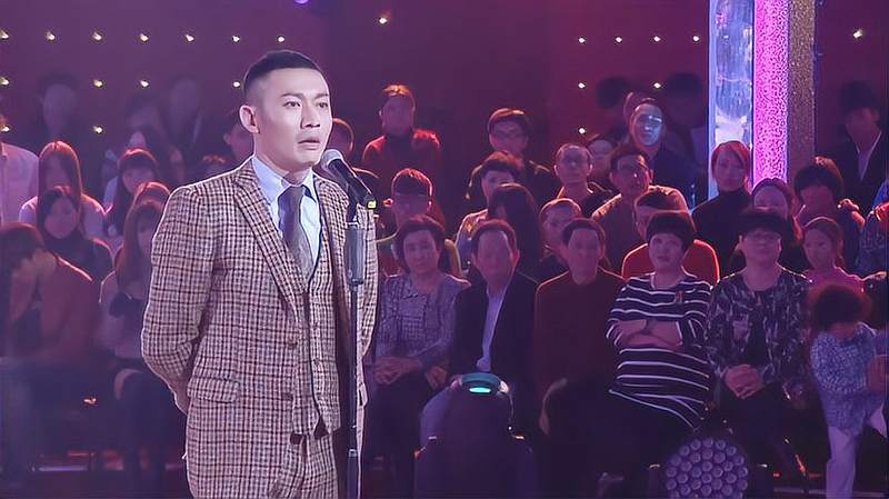 同样是演皇帝,把邓超黄晓明聂远放在一起对比,差距就出来了