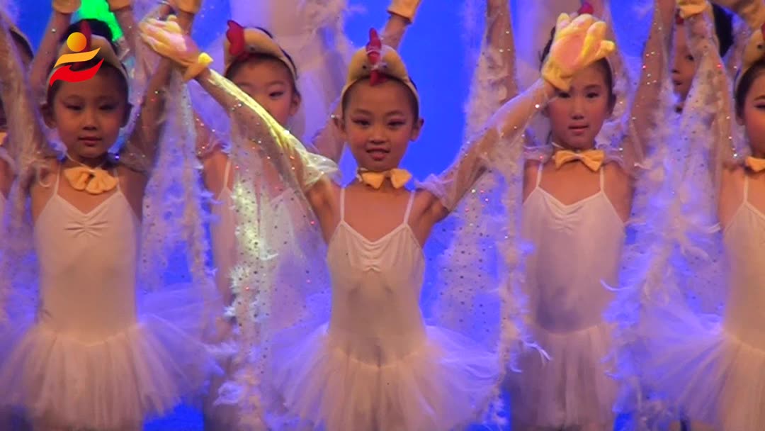 2016魅力中国校园春晚-铃儿响叮当