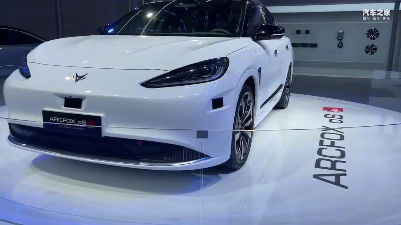 实拍 极狐 阿尔法S 21款 华为HI 高阶版