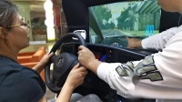 起步与停车手动挡教学方法