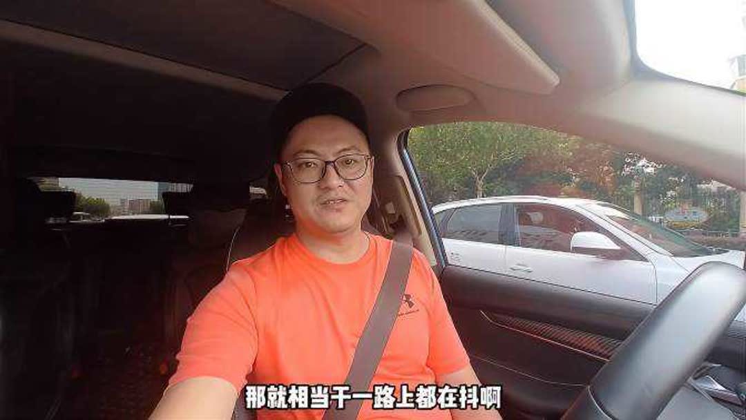 刚换的发动机低速抖动,又是一顿折腾,修车师傅建议得牢记