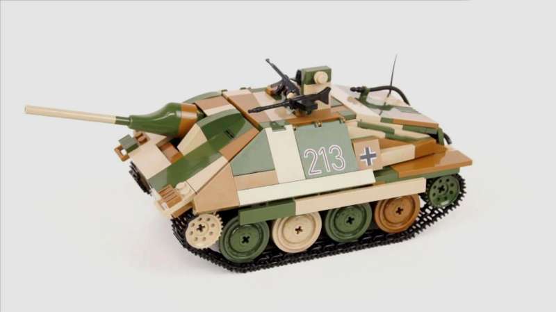 拼搭COBI积木2382,二战追猎者38型坦克歼击车