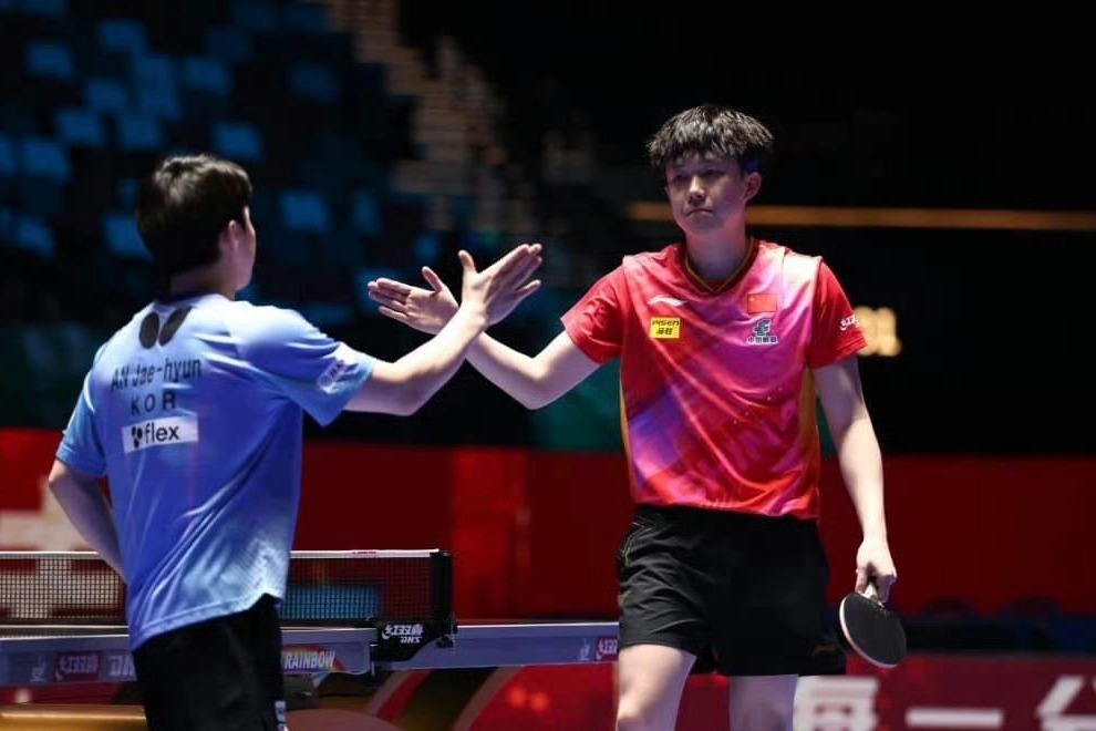 世界杯爆冷!3位世界冠军没能开门红,国乒2大主力无奈被逼平