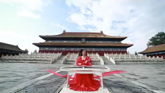中国的民族乐器来演奏外国的作品为了展示乐器吗?
