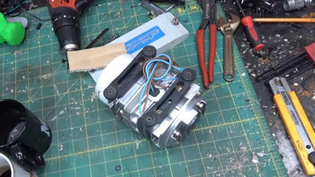 国外争着研究线性液压泵?看完才懂它比传统压缩机效率高30%!