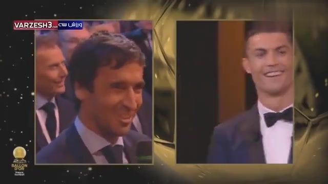 C罗荣耀加身这一刻! 卡卡和C罗对视感觉忽略了全世界