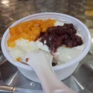盛鲵蟆 