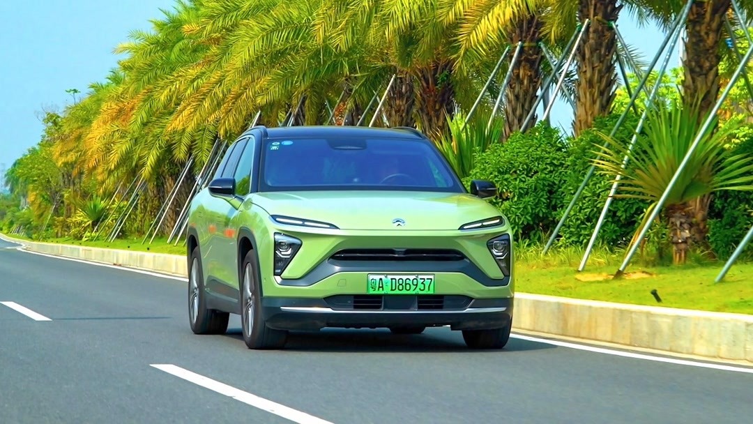 动力与配置满分 续航和价格遗憾 试蔚来ES6