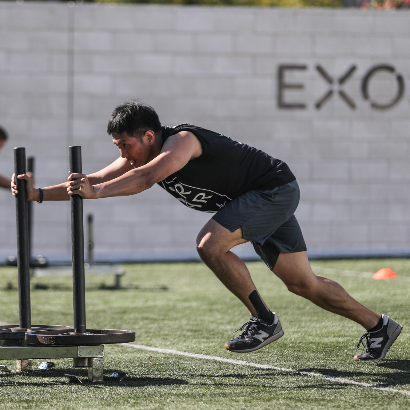 体能教练黄爆炸 