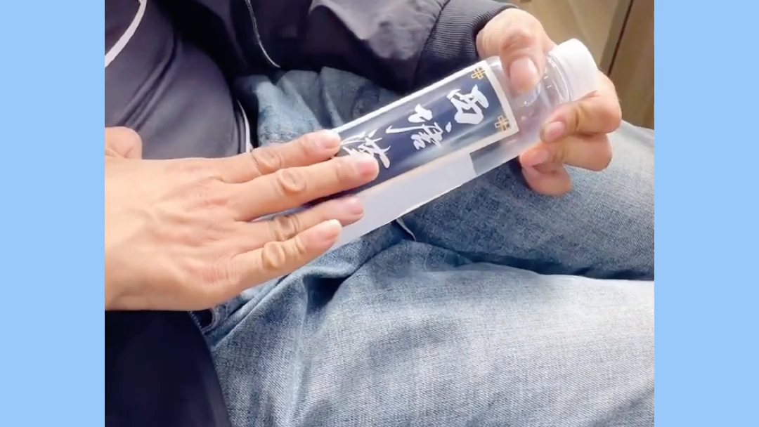 ...是咱们客户自己设计的艺术品[鼓掌][鼓掌][鼓掌]#标签定制#彩色不干...