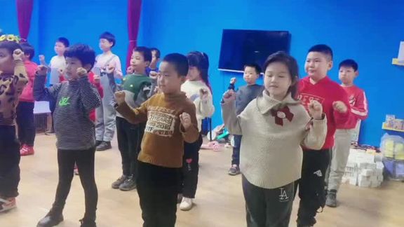 学表演台词不可少,练台词唇齿力度须重视